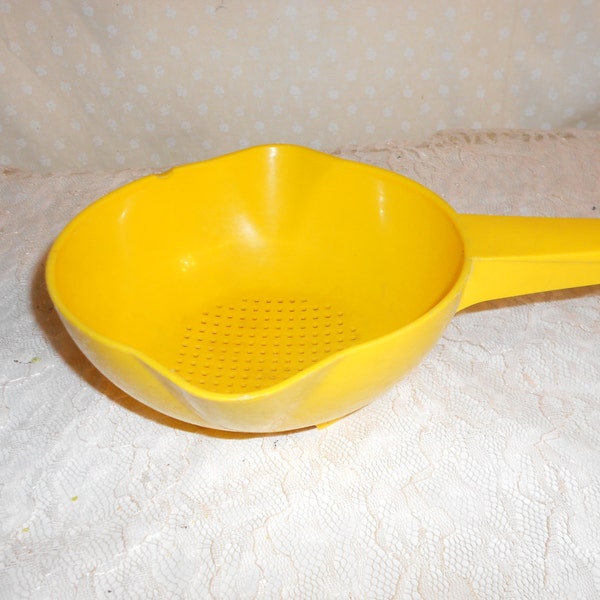 Tupperware Strainer - Etsy