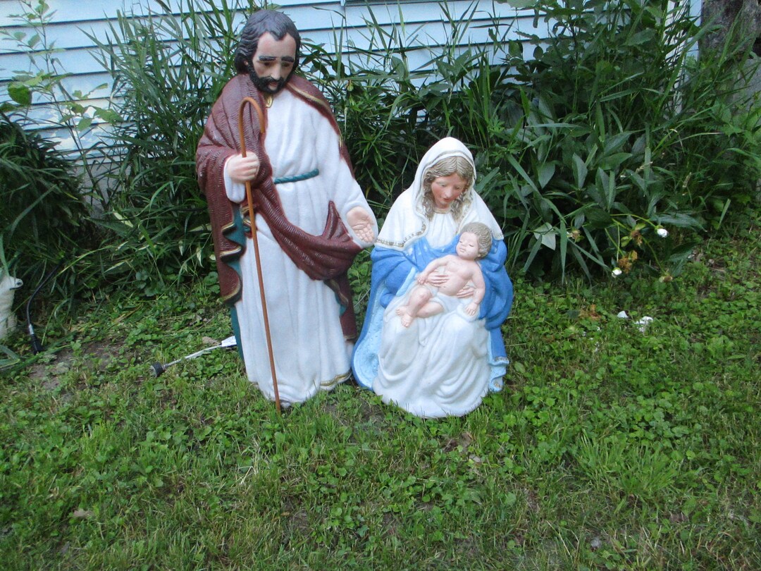 Nativity Joseph and Mary Vintage Set of 2 - Etsy