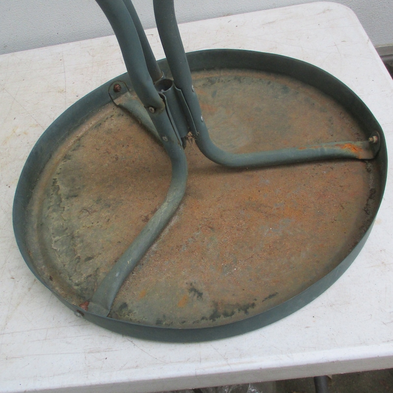 Vintage Metal Small Table - Etsy