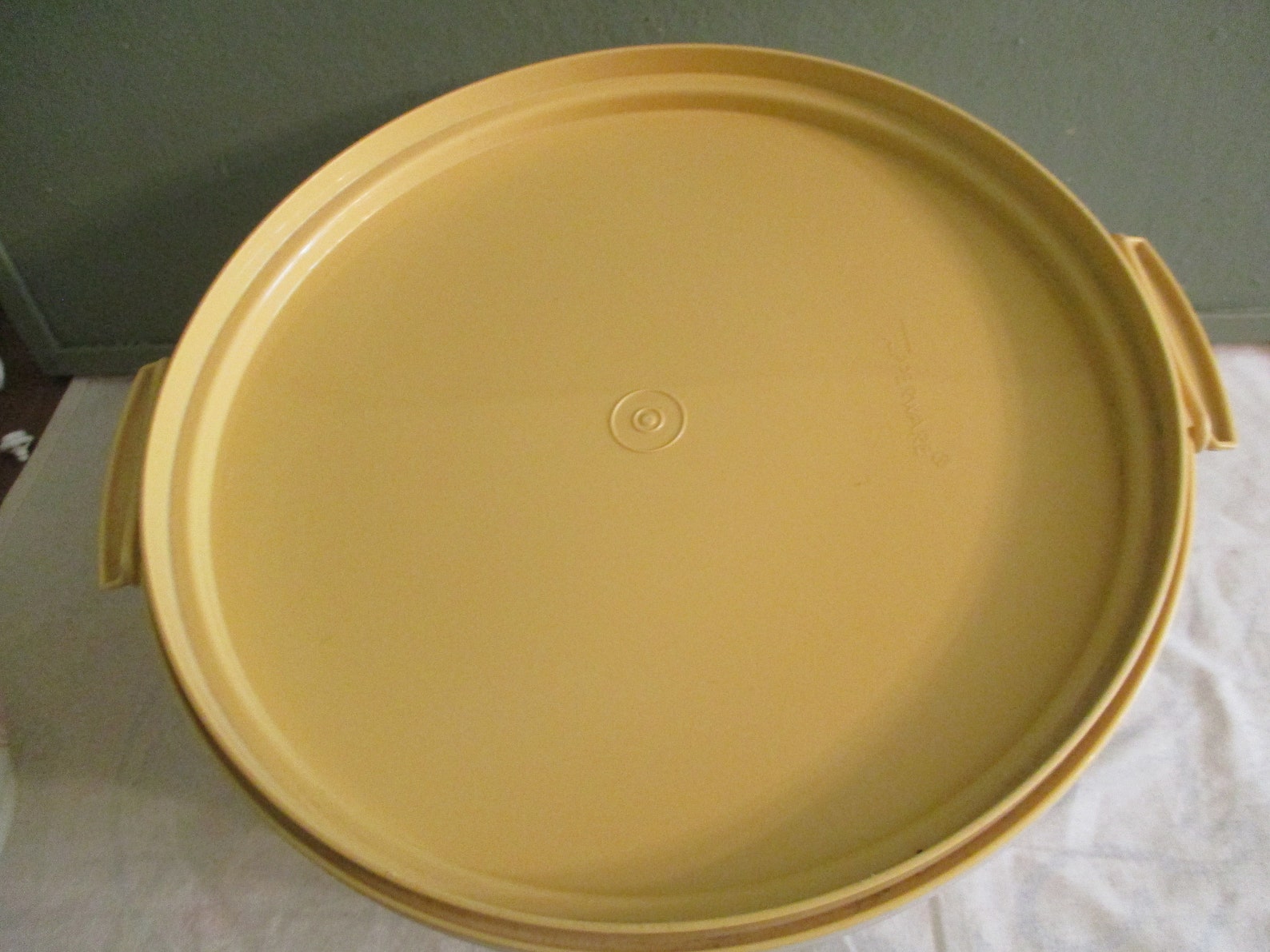 Tupperware Cake Taker/keeper With Handle or Without CHOICE 12 - Etsy
