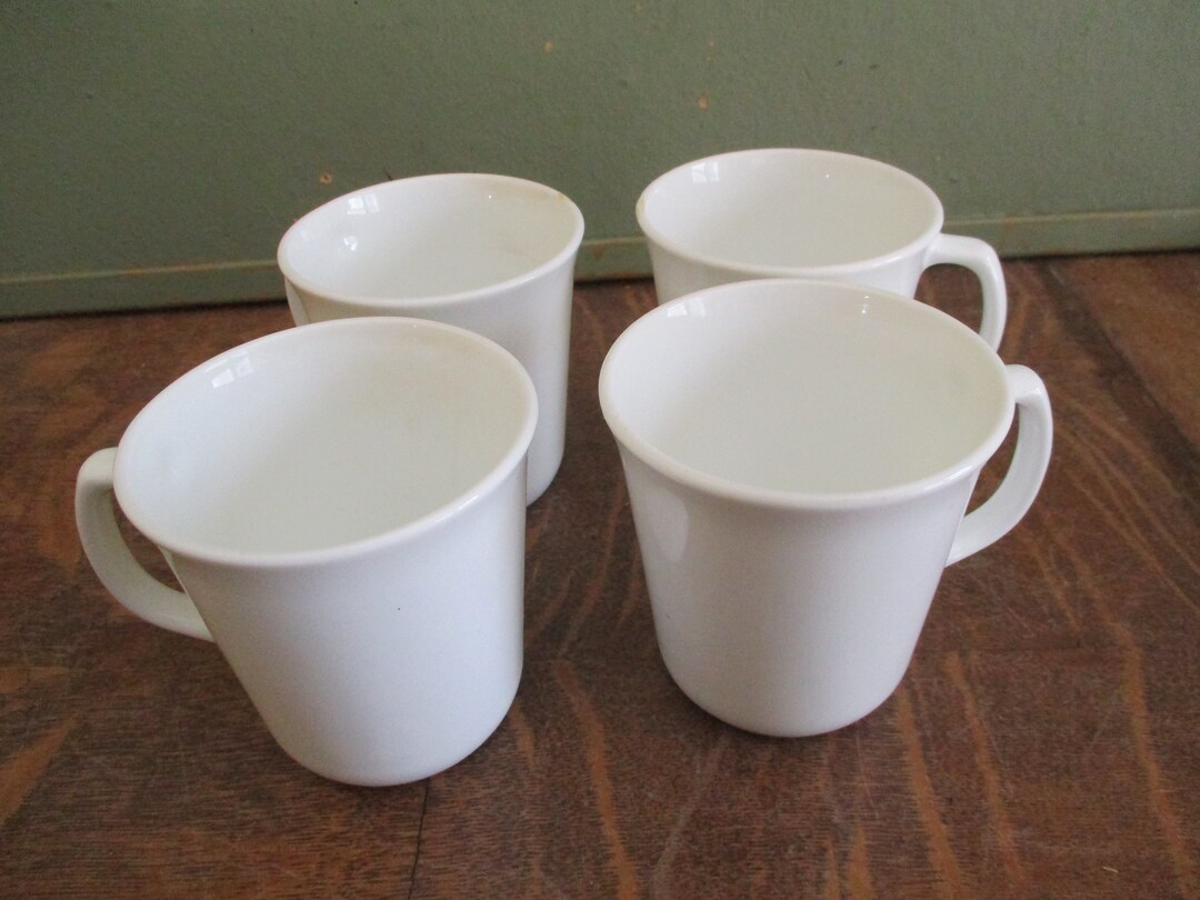 White Corning Ware Cups Vintage Set of 4 or 3 - Etsy