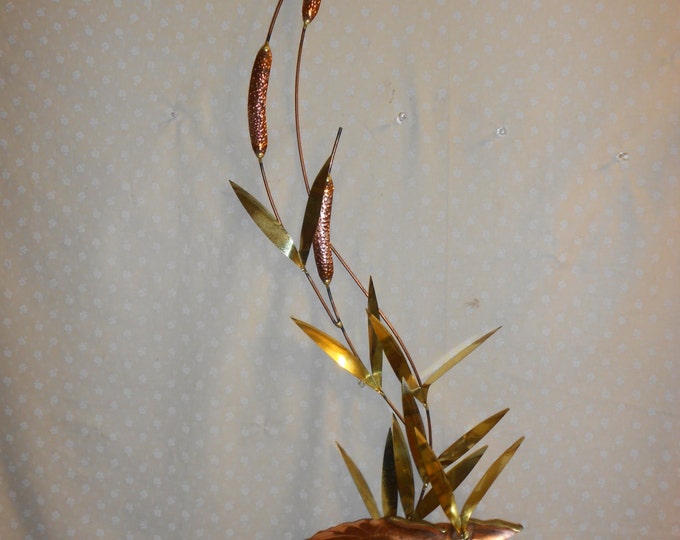 Metal Cat Tails Wall Decor Lilly Pad - Etsy