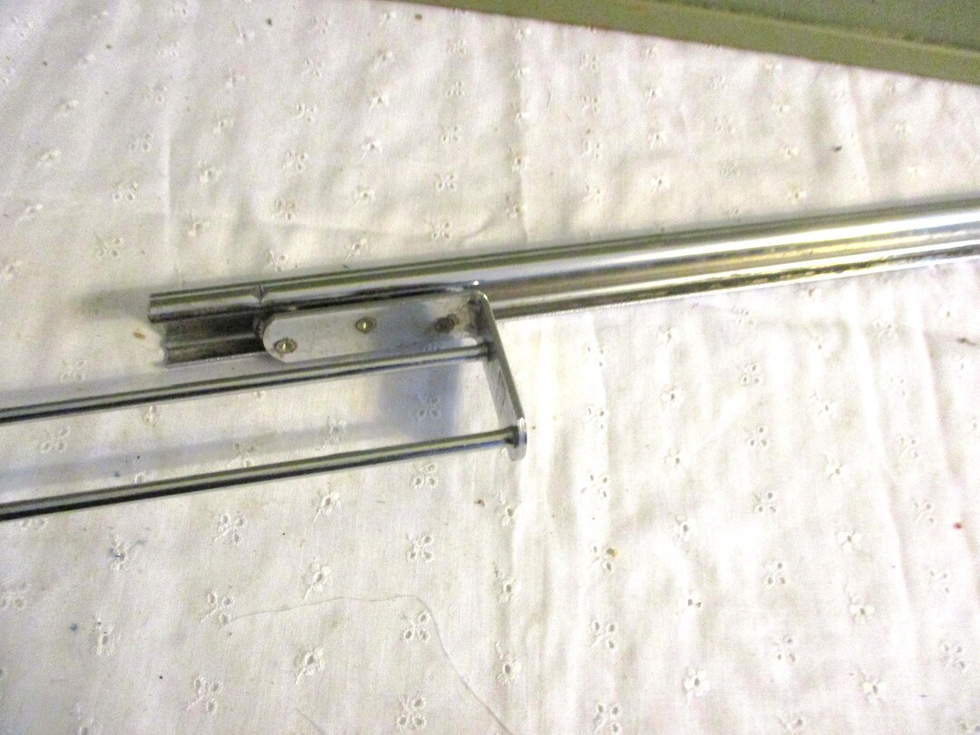 Chrome Sliding Towel Bar Rack Holder Bathroom Storage Kitchen 17 Inch ...