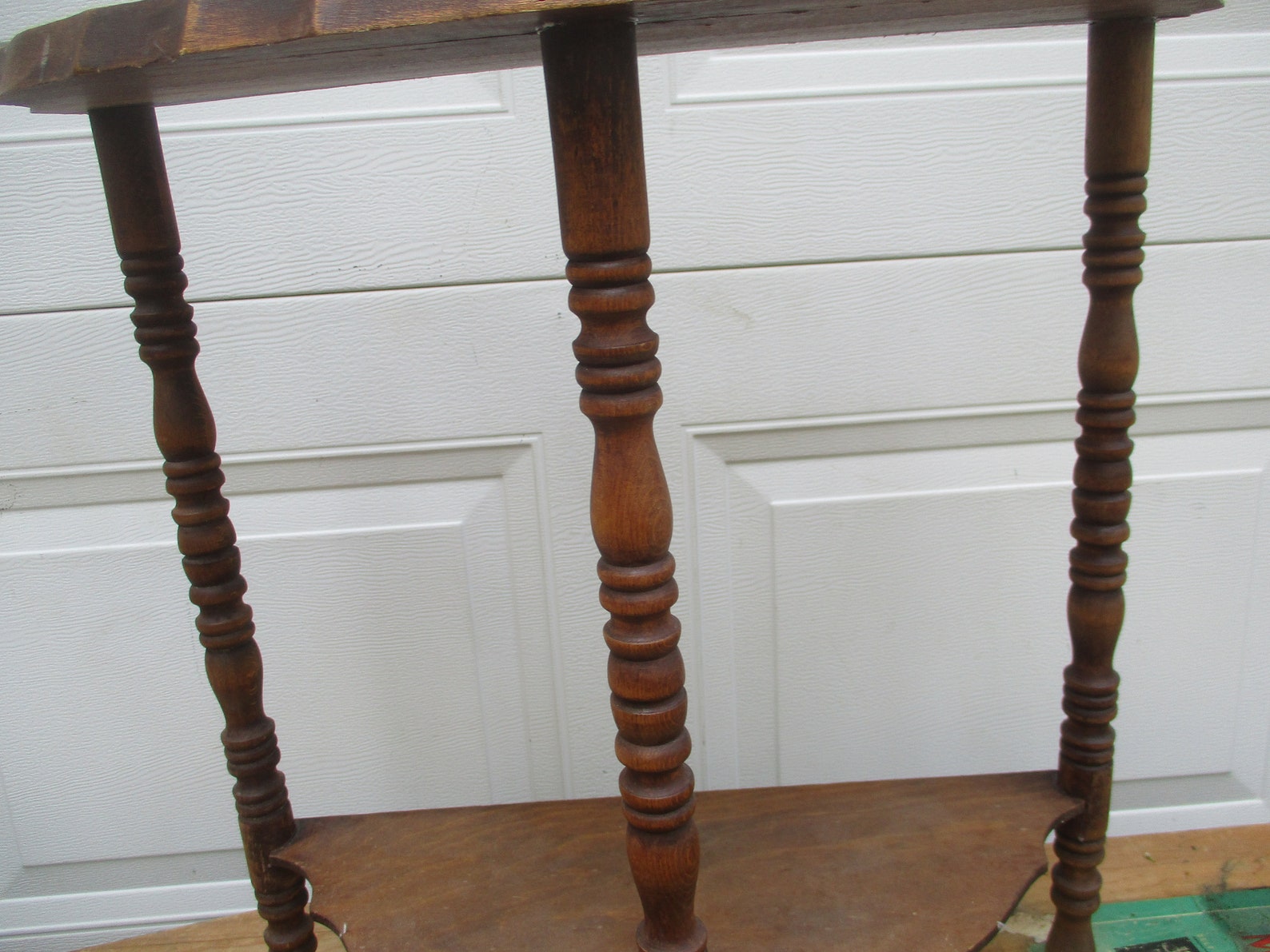 Half Moon Side Pie Crust Table Vintage Wood Spindle End Stand - Etsy