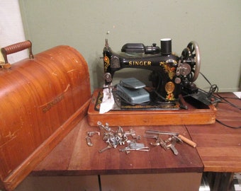 128 K Old Rare Hand Held Singer Sewing Machine, 1912 Antique Manual ...