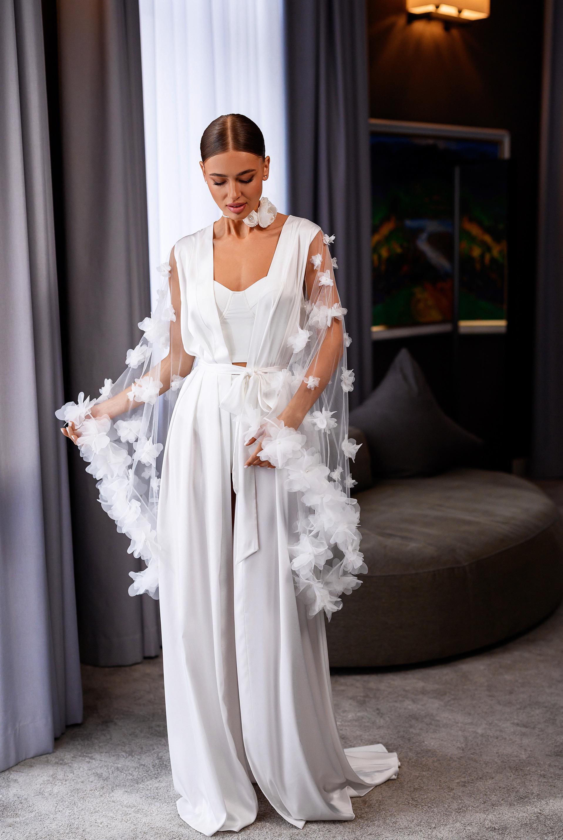 Kimono-style Silhouette Robe, Craft by Hand Robe, 3D Flowers Robe, Silk ...