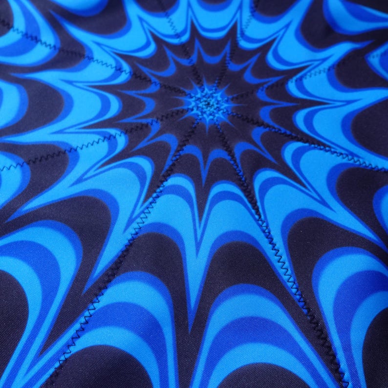 Flowstar UV Reaction Beginners Flow Star Spinning Cloth Sided Print Fingertip Rotating Flow Toy ...