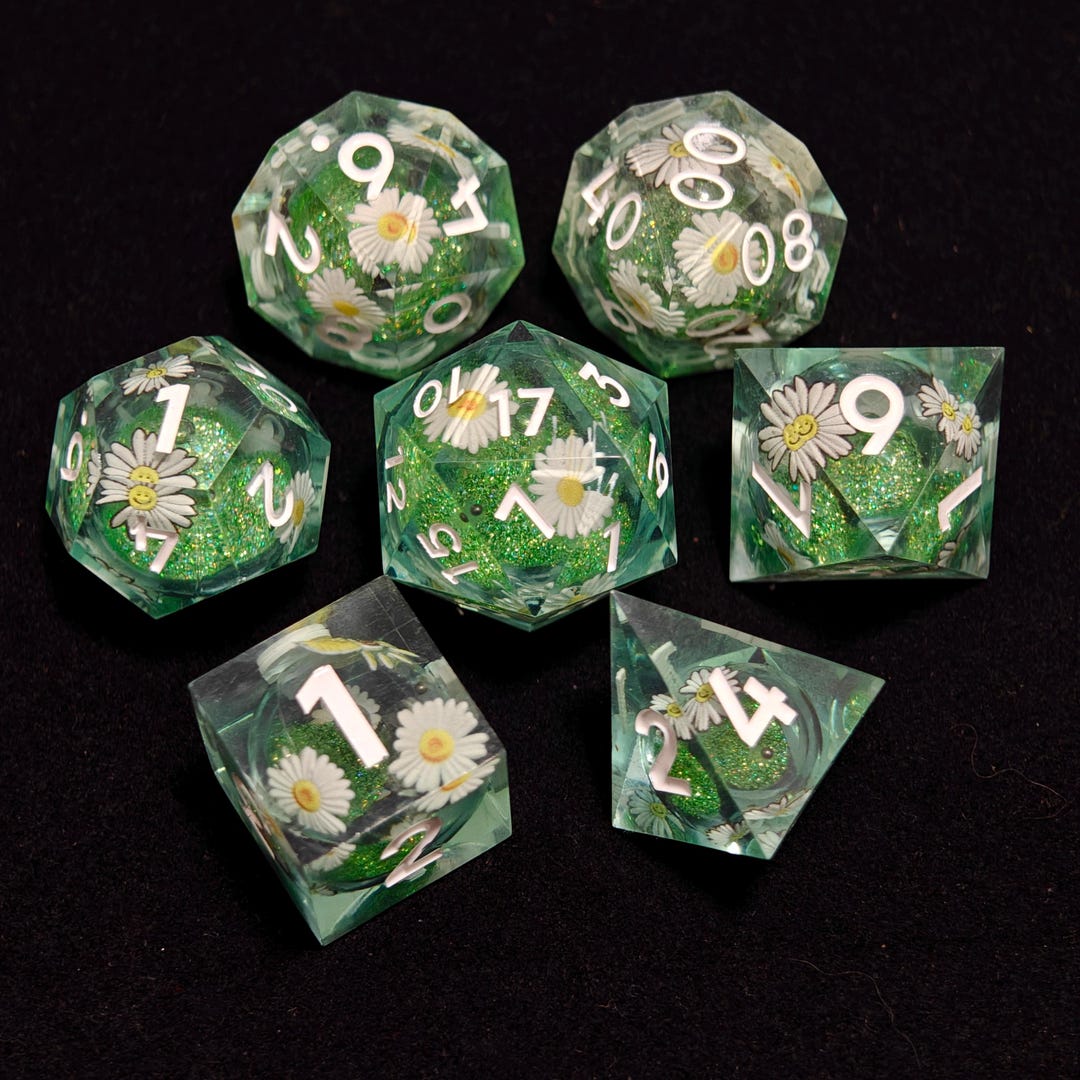 Liquid Core Dice Set, DND Liquid Core Dice, D&D Sharp Edge Resin Dice ...