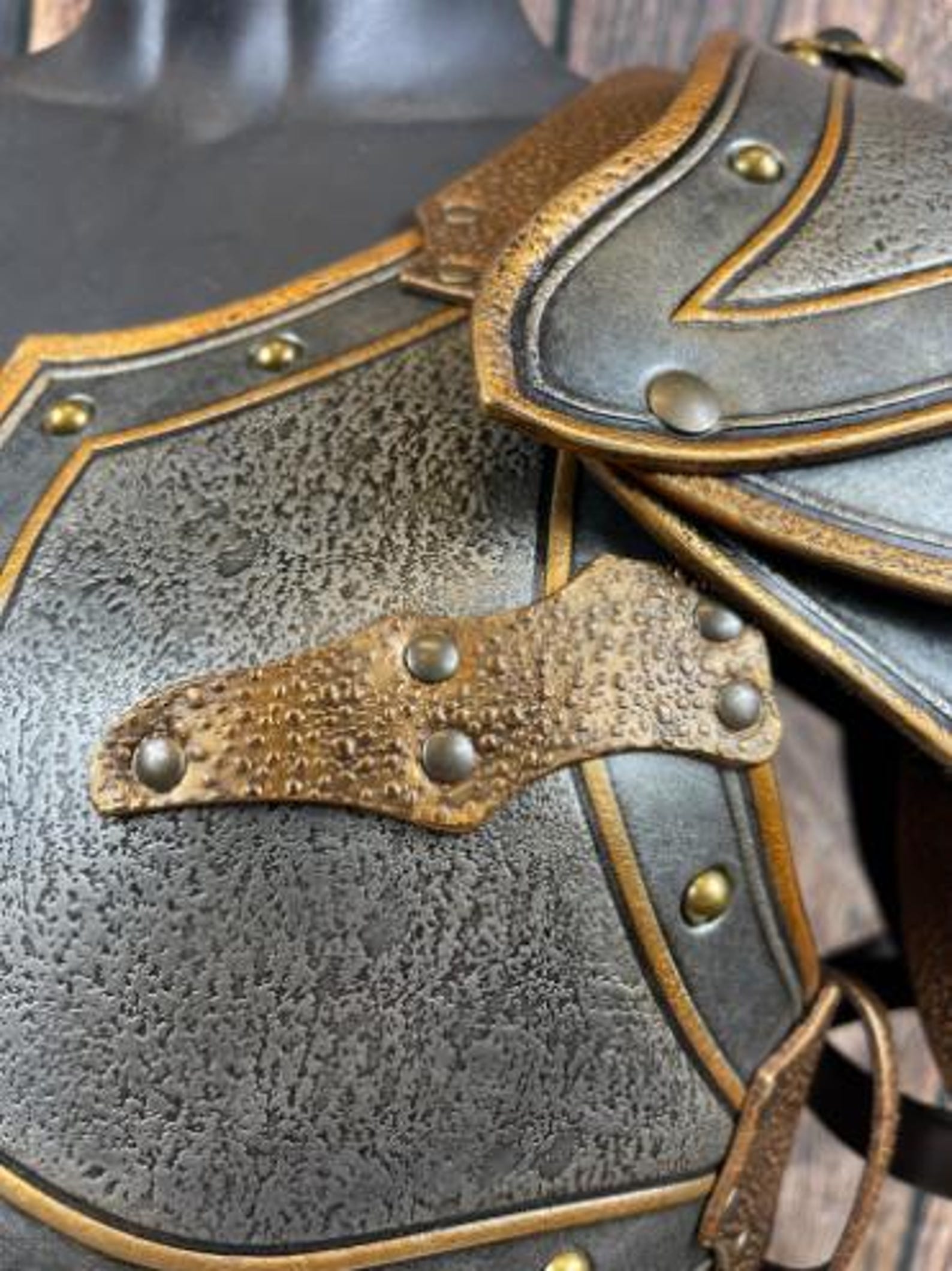 CASTALIA Leather Pauldron and Harness - Handcrafted Greek Style Armor ...