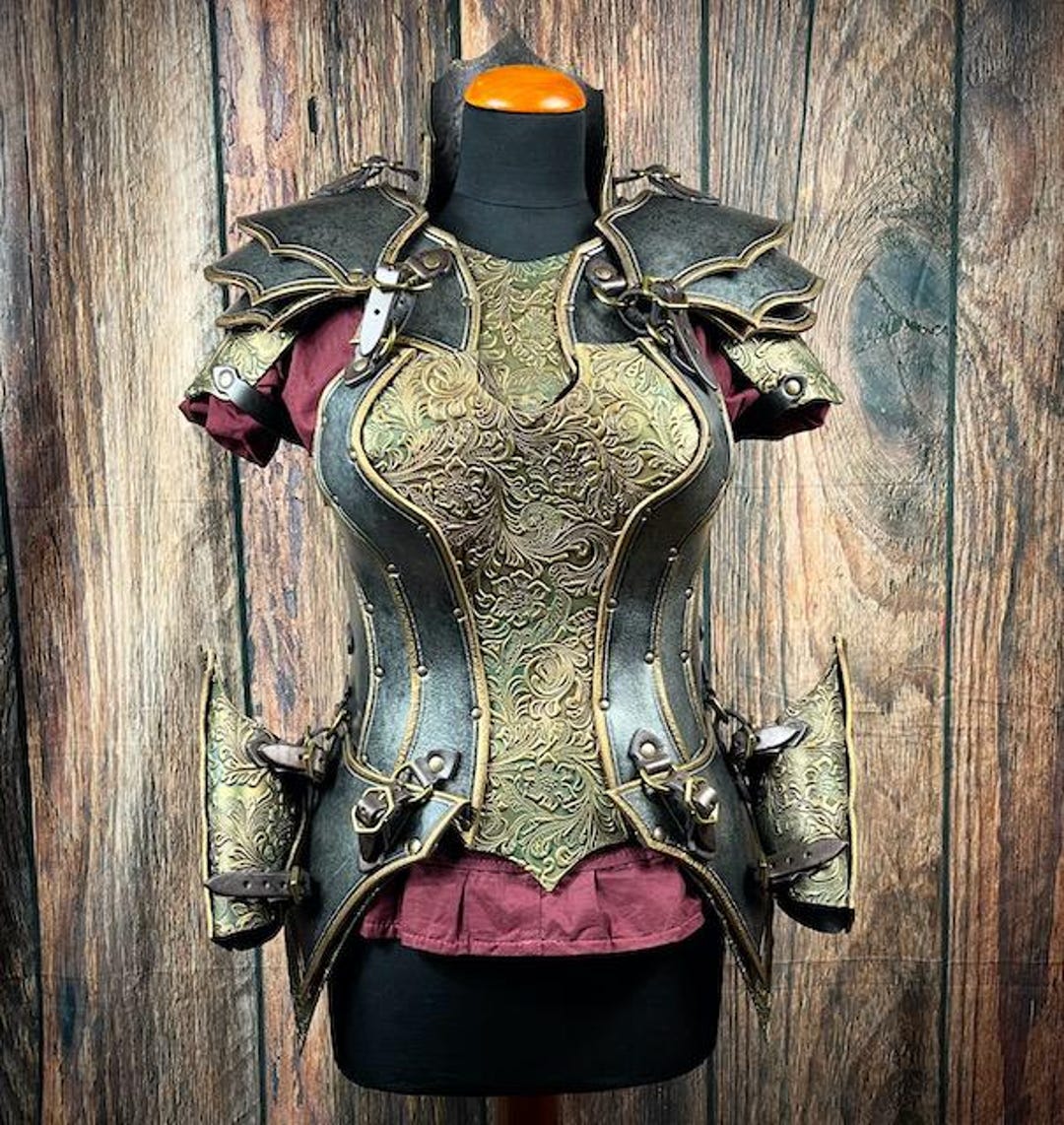 Female Warrior Leather Armor Set in Oxide Decoration - Handmade ...