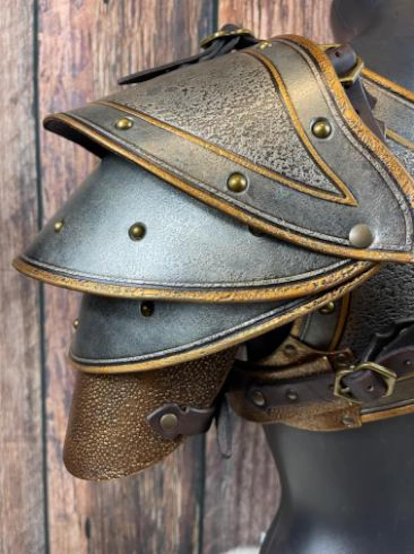 CASTALIA Leather Pauldron and Harness - Handcrafted Greek Style Armor ...