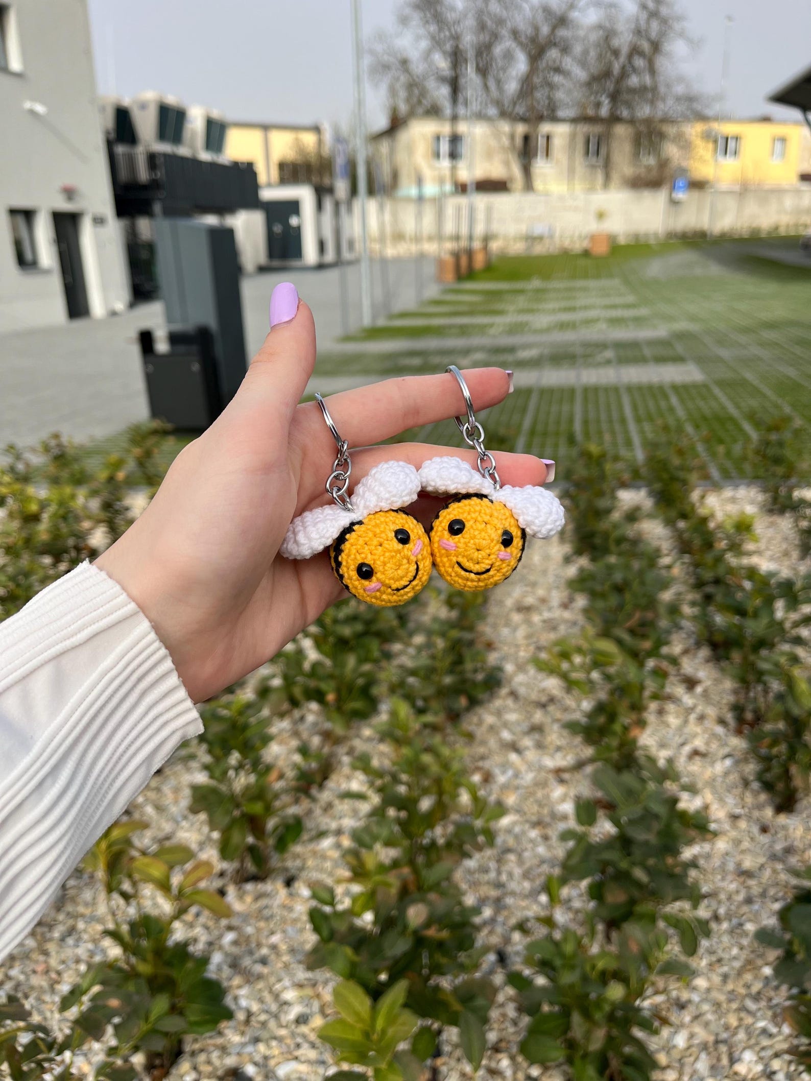 Bee Couple Keychains Kissing Bees Crochet Keychains, Handmade Gifts for ...