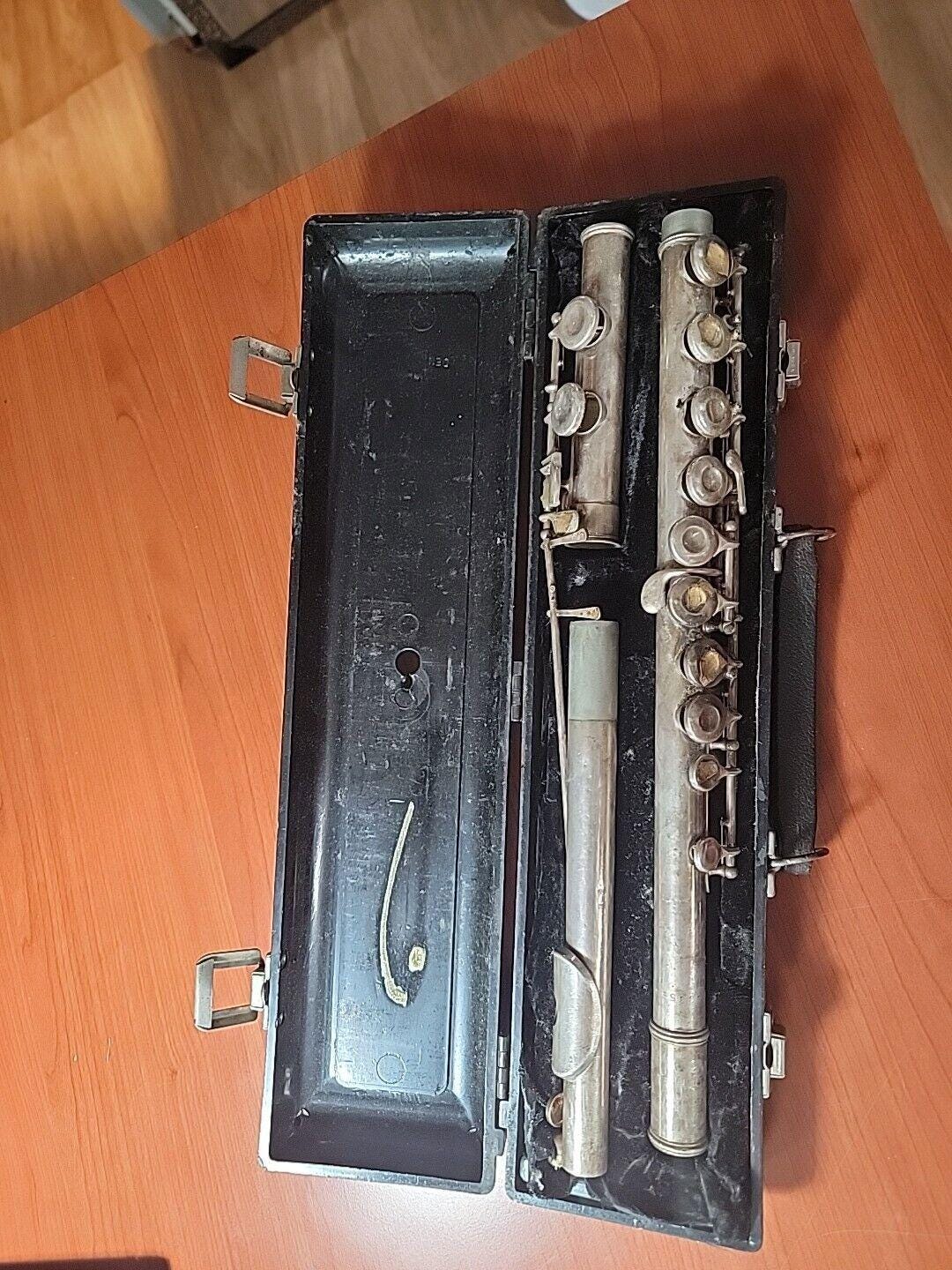 Early 1970s Bundy Selmer Student Flute in Good Condition - Silver MAKE ...