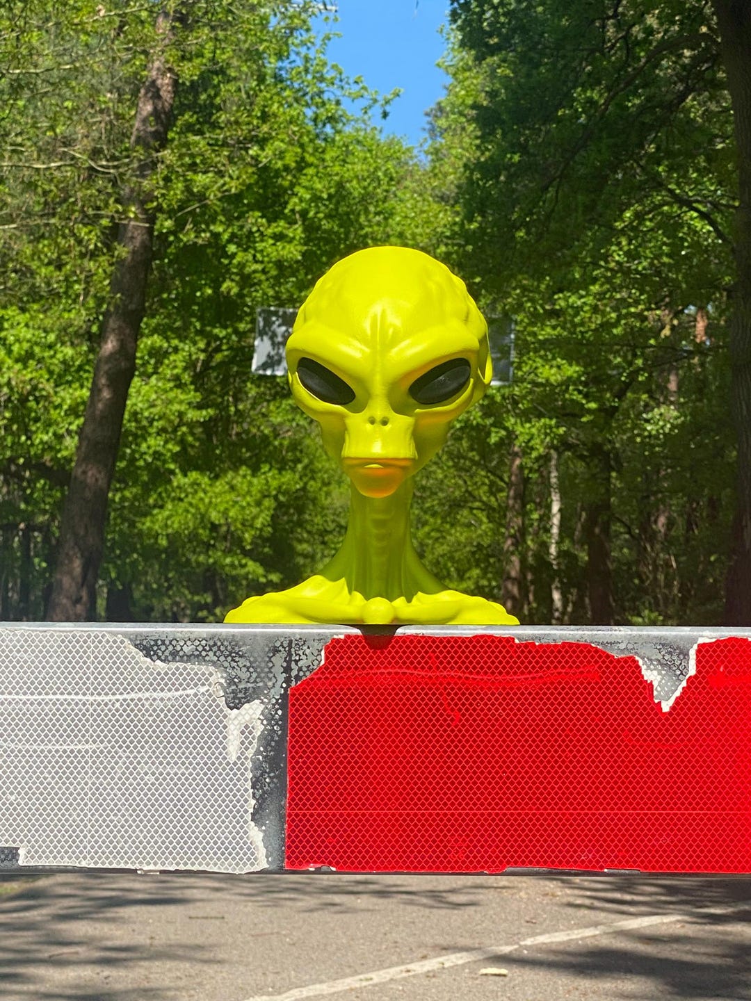 Alien Statue • Sci-fi Decoration • Green Bust 24cm • Gamer Room ...