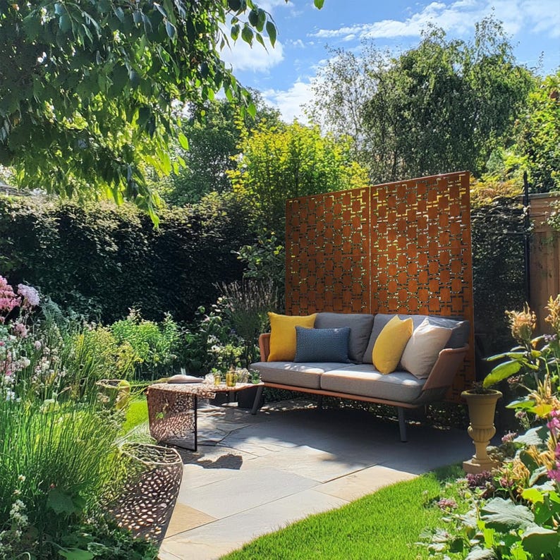 Outdoor Metal Privacy Screen Rusted or Black Colour Decorative Fence ...