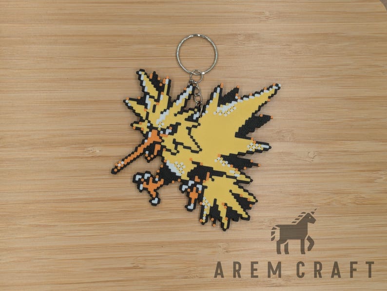 Pixel Art Pokémon Keychains – Legendary Collection (articuno, Moltres ...