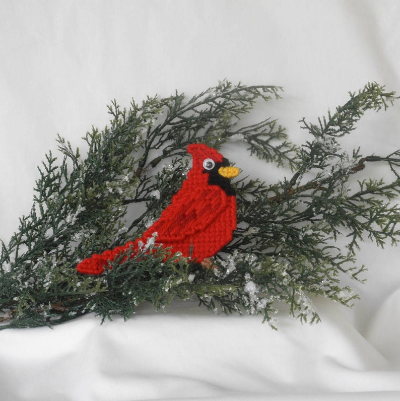 Plastic Canvas Cardinal Refrigerator Magnet / Kitchen Magnet / - Etsy UK