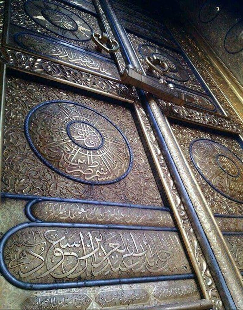 Authentic Kaaba Door Lock: Masjid Al-haram Relic With Keys - Etsy