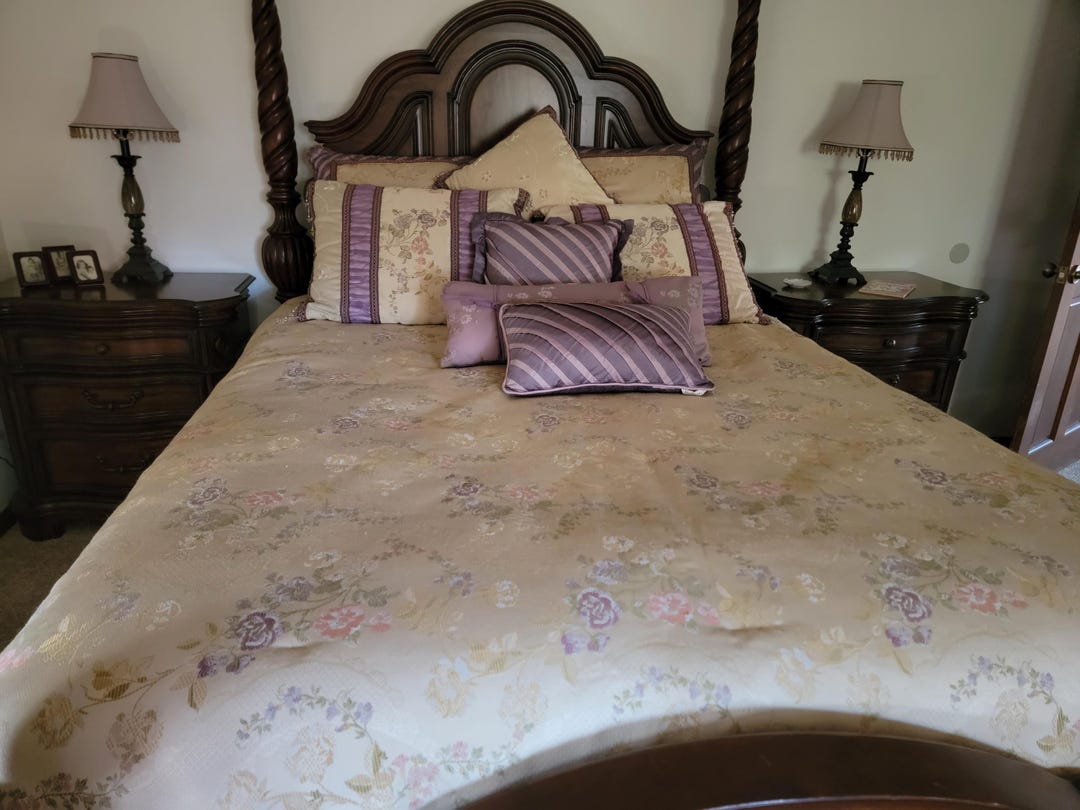 Reba Collection Reversible Queen Size Comforter, Dust Ruffle, Pillows ...