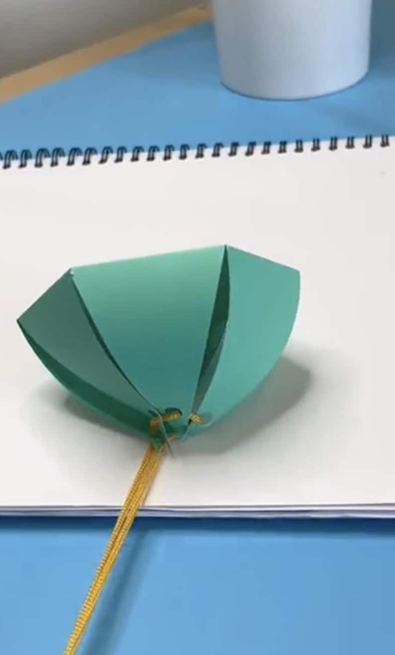 Moonshotkidz Ten (10) Pull up Nets of 3D Shapes STEAM Paper Crafts for ...