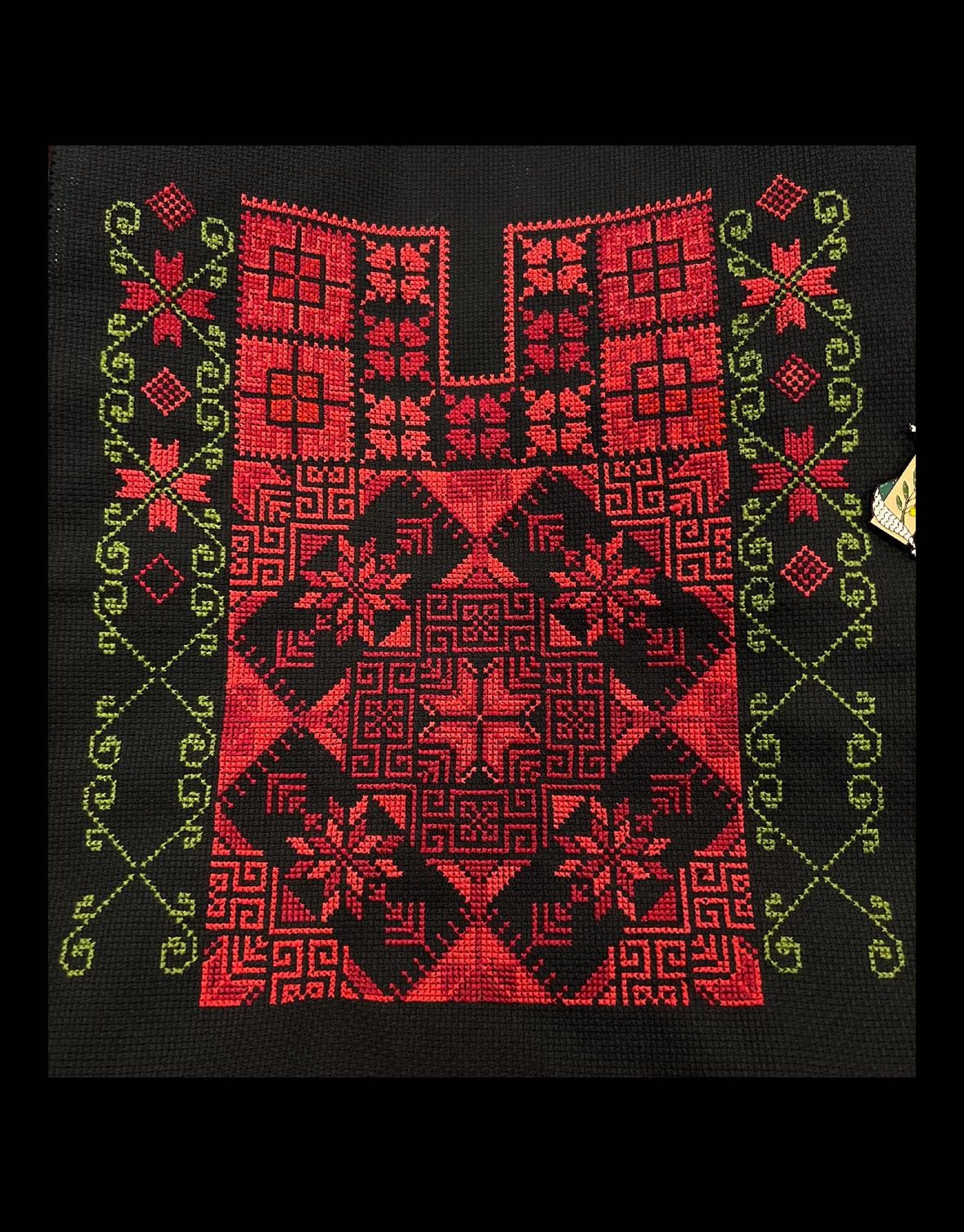 Palestinian Tatreez Embroidery Cross Stitch Pattern, Navy & Black ...