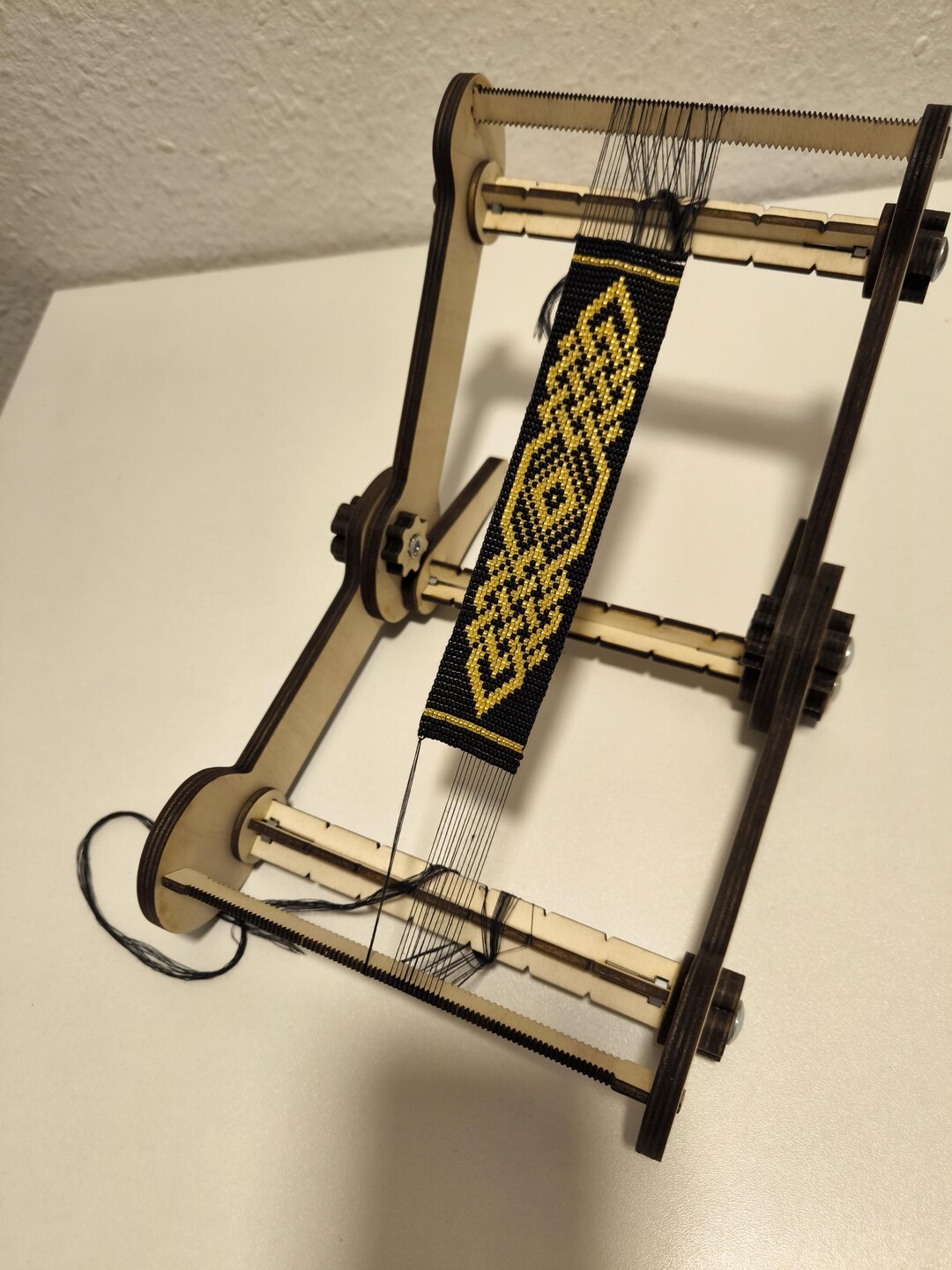 Adjustable Bead Loom Frame With Non-slip Feet – Handmade - Etsy