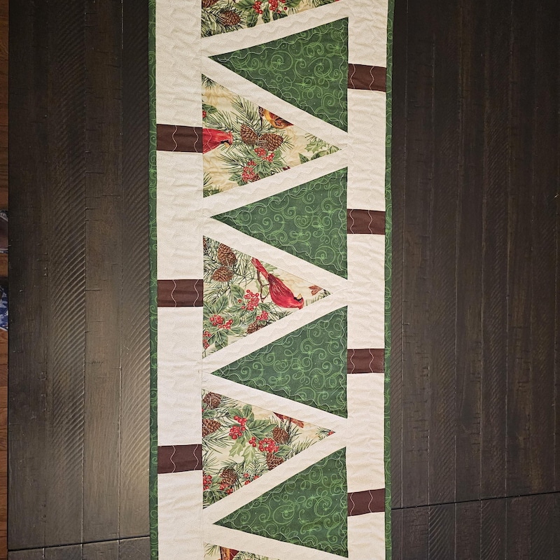 Quilted Christmas Table Runner - Etsy