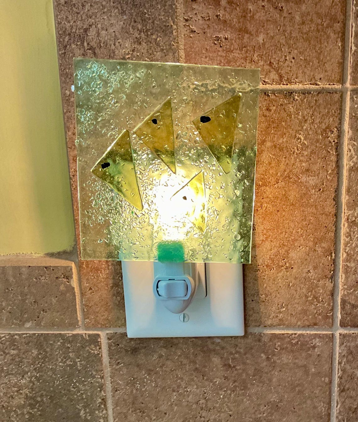 Pale Green With Green Fish, Nite Lite With Sparkling Chips Gives off a ...