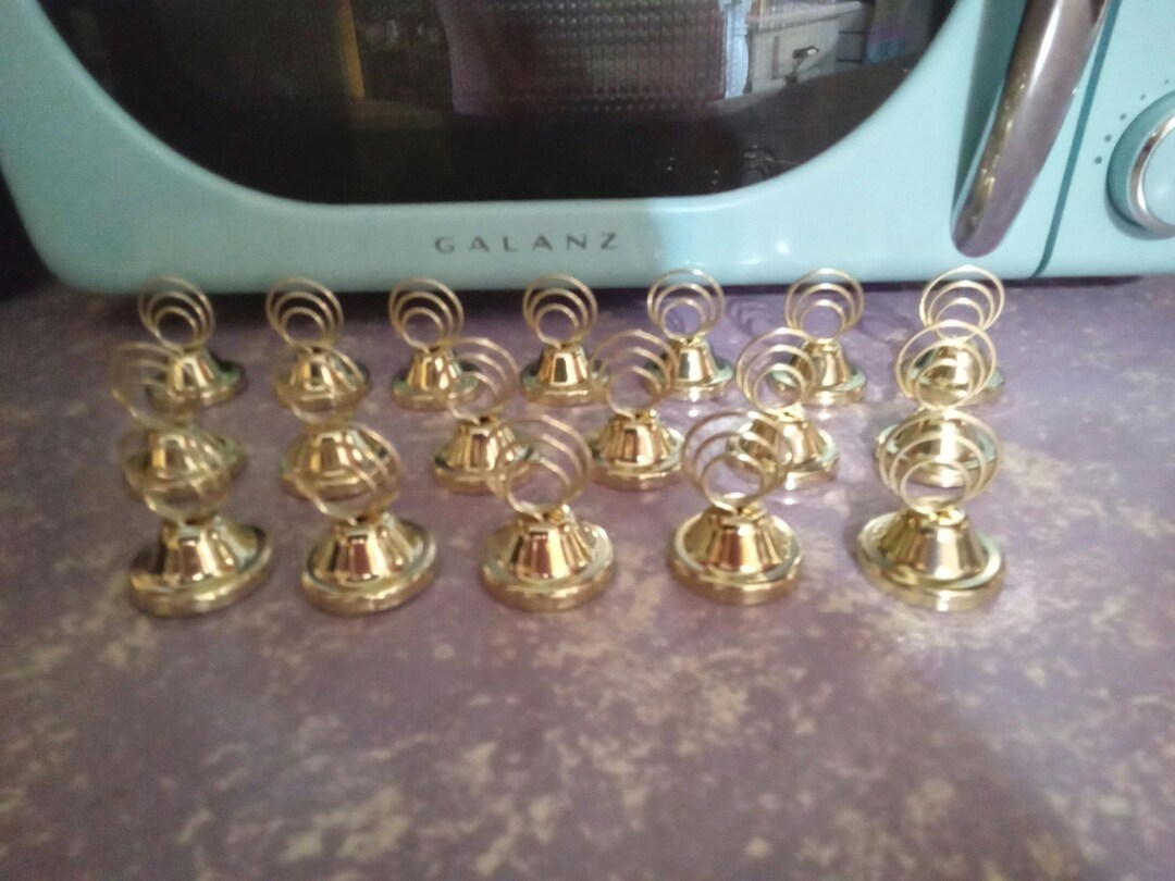 18 Round Gold Metal Photo Displays / 1 3/4" Tall Gold Metal Table ...