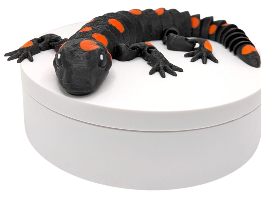 3D Printed Fire Salamander, Realistic Fire Salamander, Articulated ...