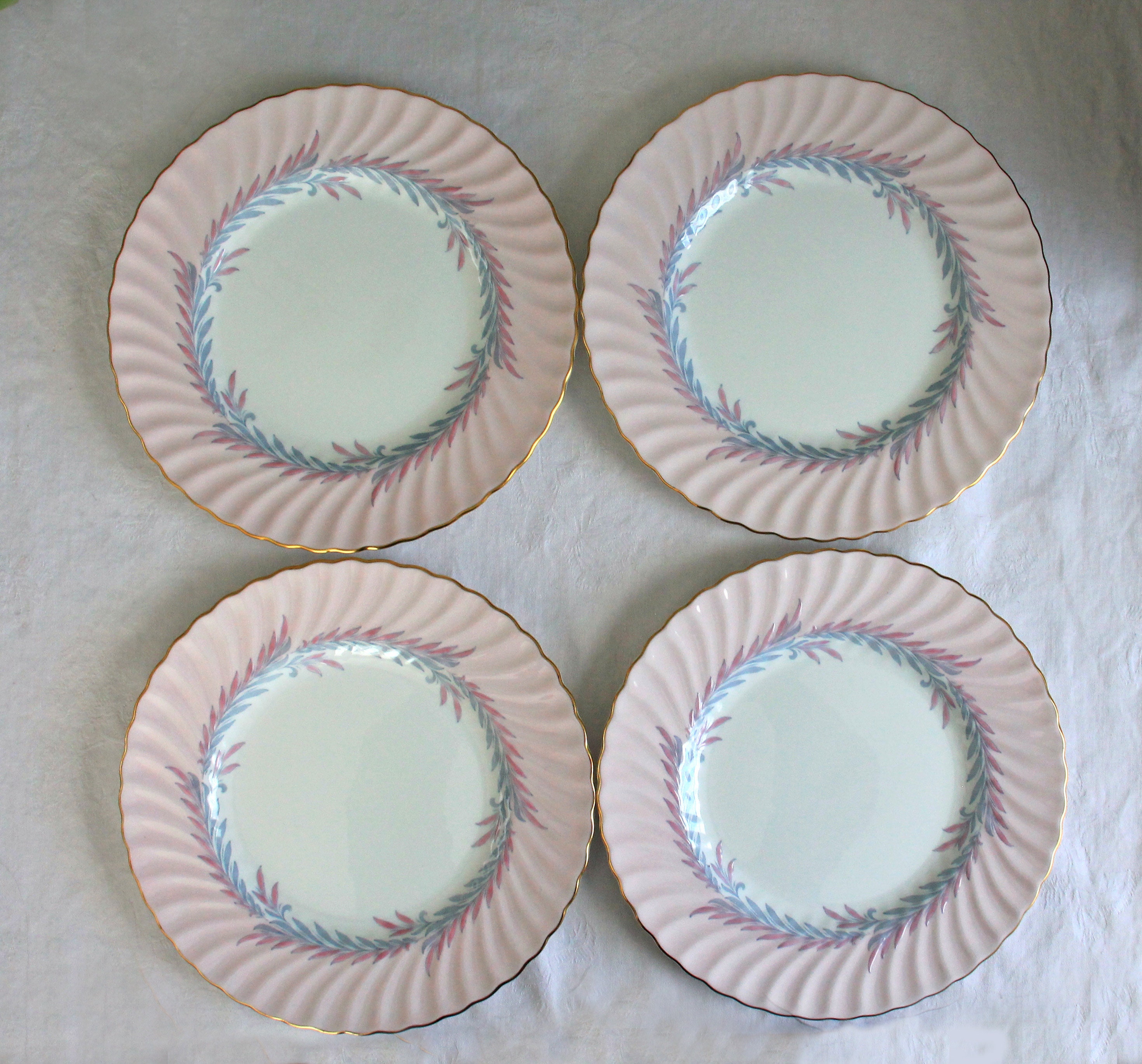Minton Pink Symphony S-677 Dinner Plates, Set of 4 - Etsy