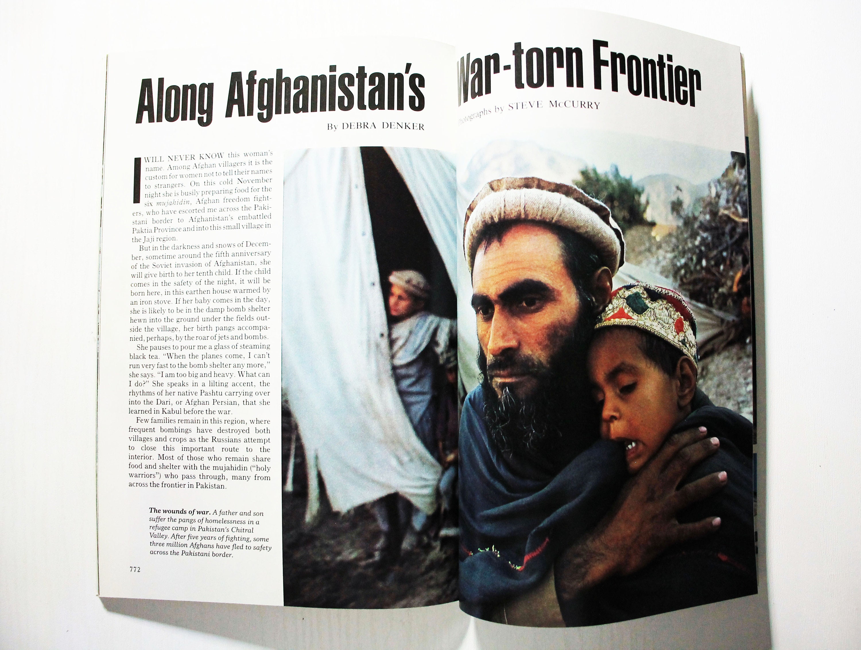 June 1985 National Geographic Magazine Afghan Girl Cover, Volume 167 ...