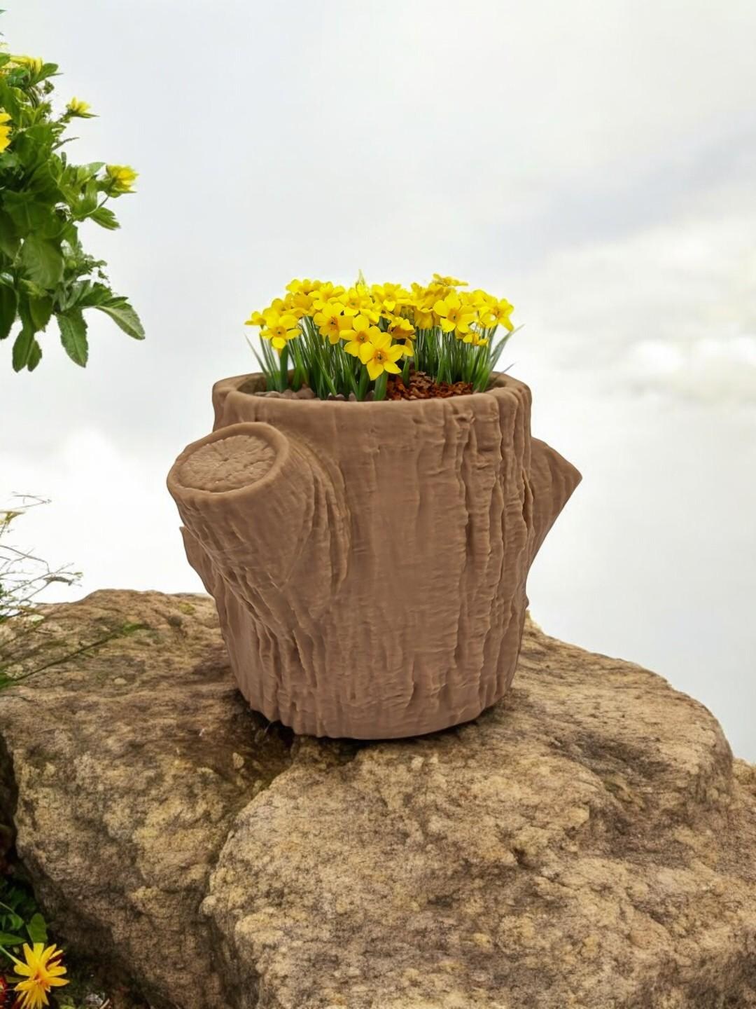 Tree Trunk Planter Pot, Wood-inspired Flower Pot, Textured, Indoor ...