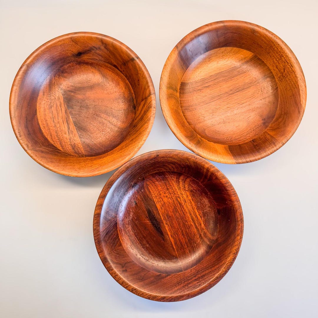 1960's Vermillion Walnut Salad and Fruit Bowls, Set of 3, 7" - Etsy