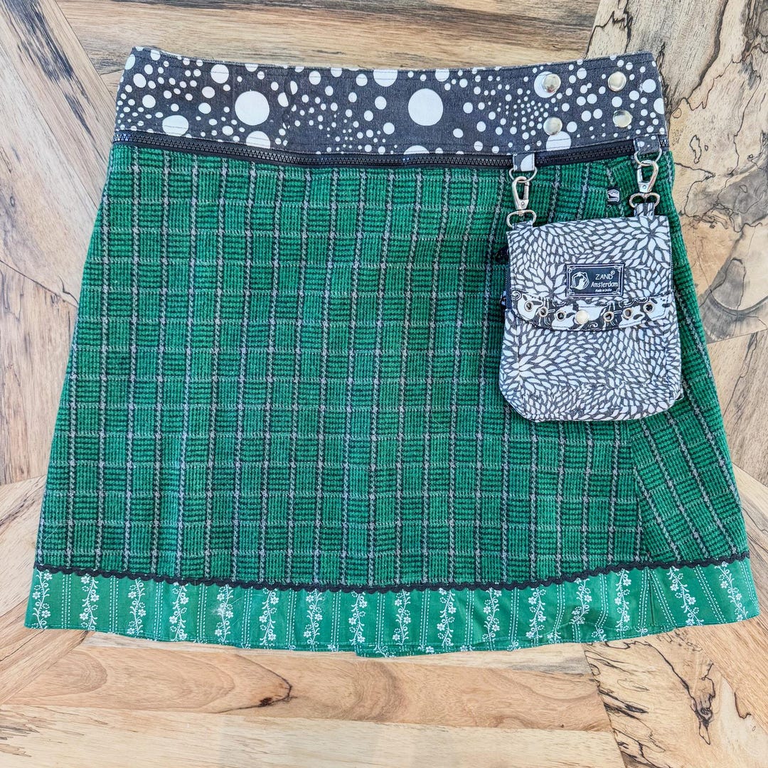Zand Amsterdam, One Size Reversible Wrap Skirt W/ Removable Pouch, Snap ...