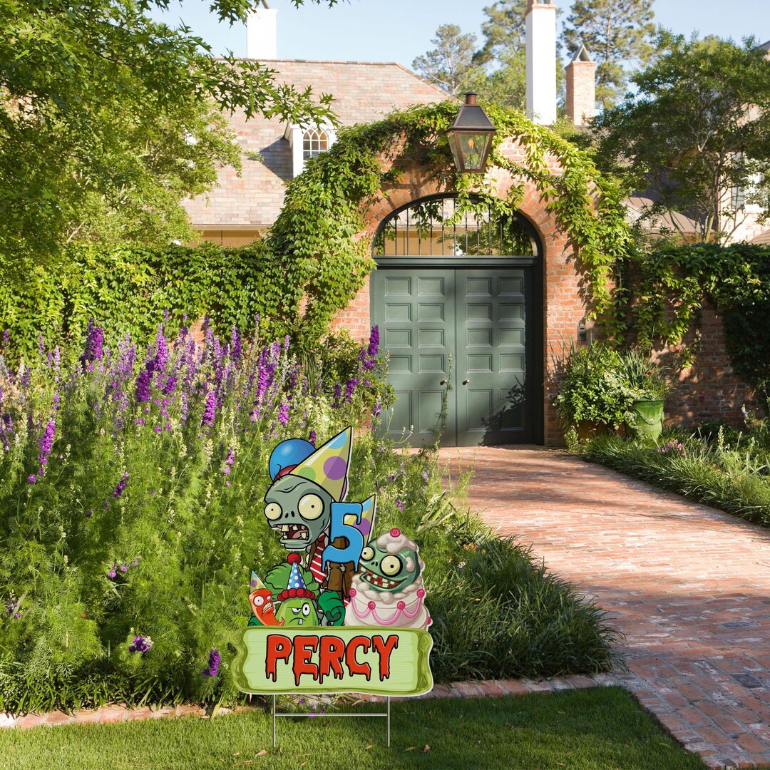 Plants Vs Zombies Birthday Yard Sign Cut Out, Gamer Party Standeelawn ...