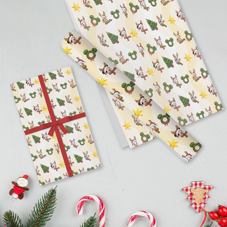Mickey and Friends Wrapping Paper, Christmas Gift Wrapping Paper 2025 ...
