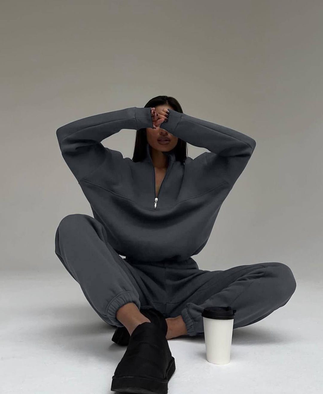 Women's Sports Tracksuit in Soft Fleece Fabric, Stylish and Comfortable ...