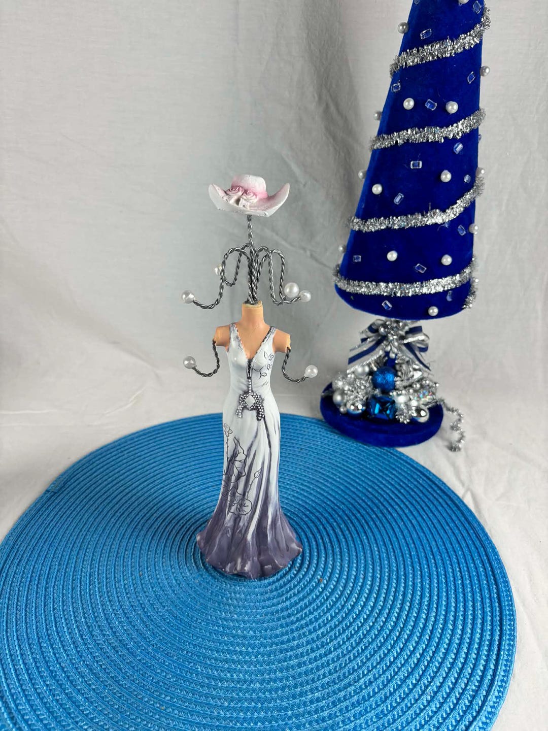 Vintage Mannequin Jewelry Stand in White Dress and Lilac With Pink Hat ...