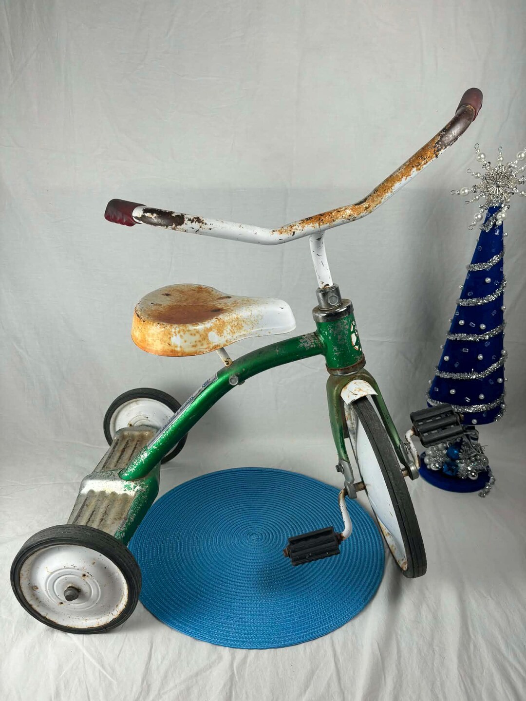 Vintage Optimist Robertson Tricycle From 1982 in Green and White Metal ...