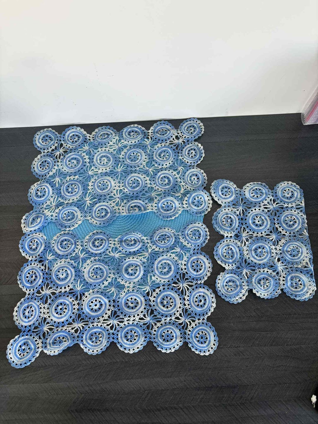 Vintage Blue and White Crochet Lace Table Mats Set of 3 Round Medallion ...