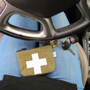 Red Cross Mini First Aid Pouch - Small Emergency Medical Kit With Swiss ...