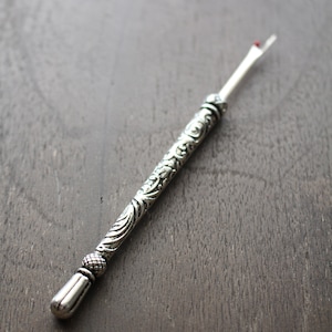 Metal Engraved Seam Ripper • Sewing Tool • Vintage Style Gift for ...