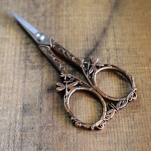 Dragonfly Embroidery Scissors Unique Garden Theme Quilting - Etsy