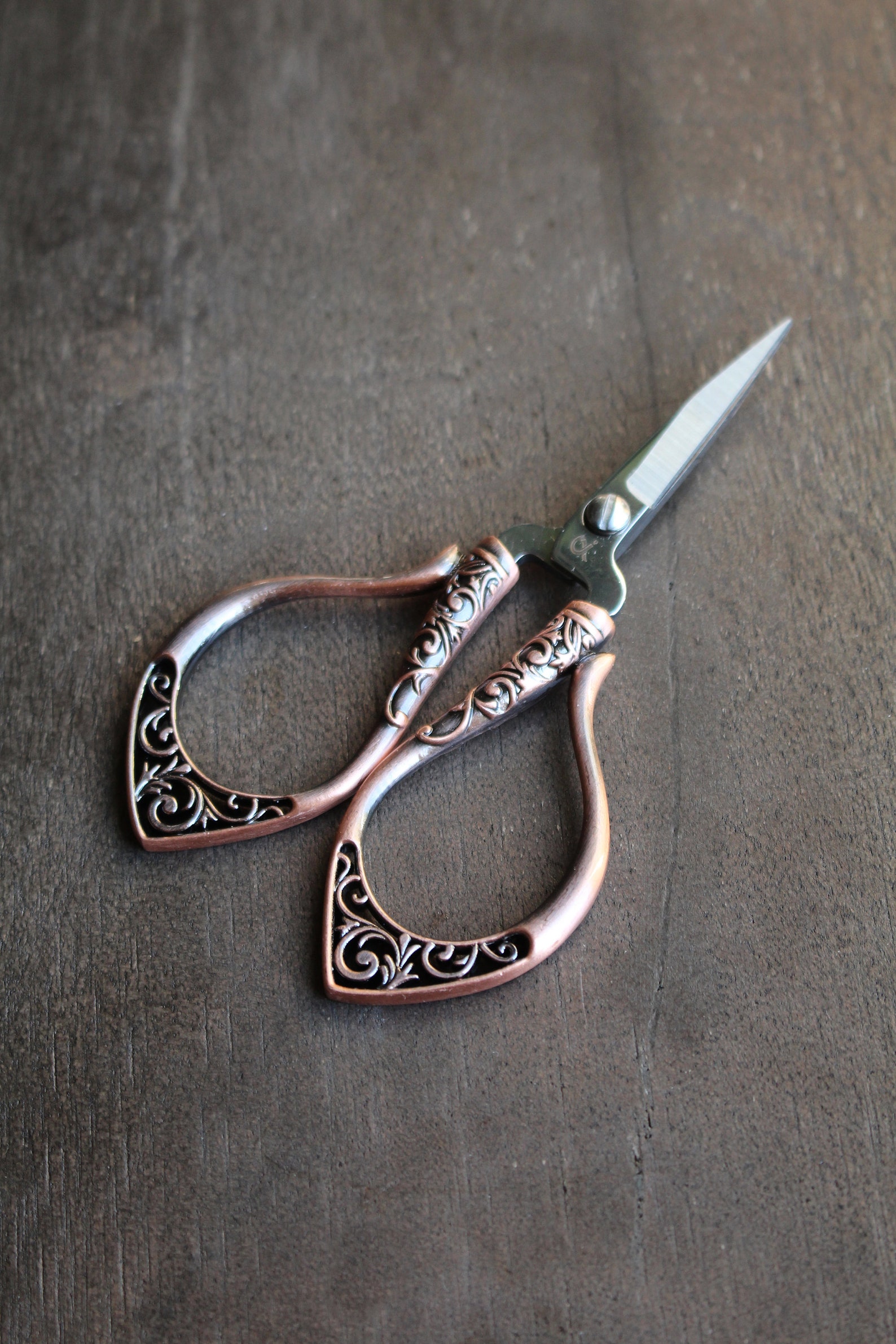 Secret Garden Embroidery Scissors • Ornate Vintage Style Quilting ...