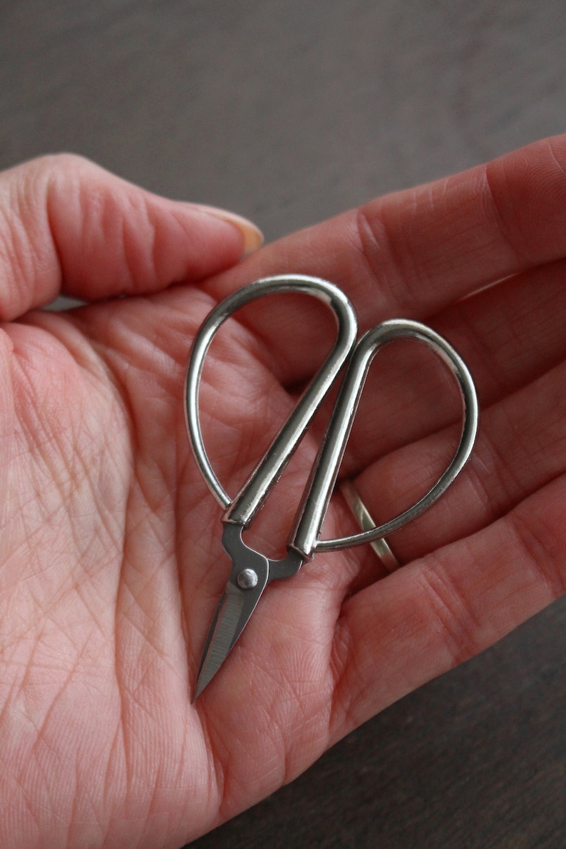 Mini Bonsai Snips Minimalist Thread Snips in Antique Copper - Etsy
