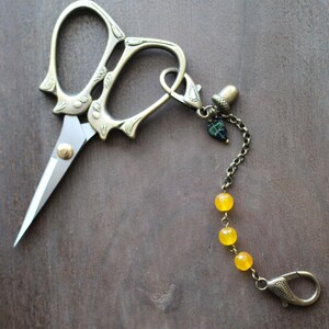 Squirrel Embroidery Scissors Cute Forest Animal Vintage Style Quilting ...