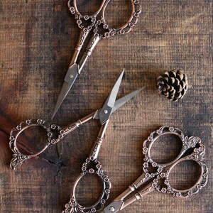Victorian Scrollwork Embroidery Scissors • Antique Style Quilting ...