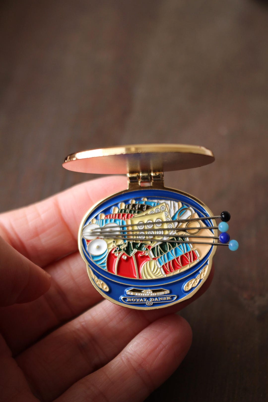 Grandma's Cookie Tin Needle Minder • Magnetic Accessory for Needles and ...