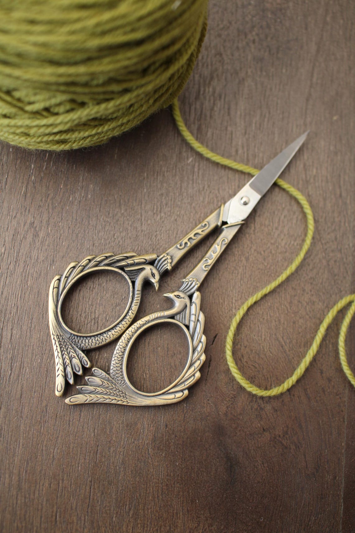 Peacock Embroidery Scissors • Vintage Style Bird Quilting Scissors in ...